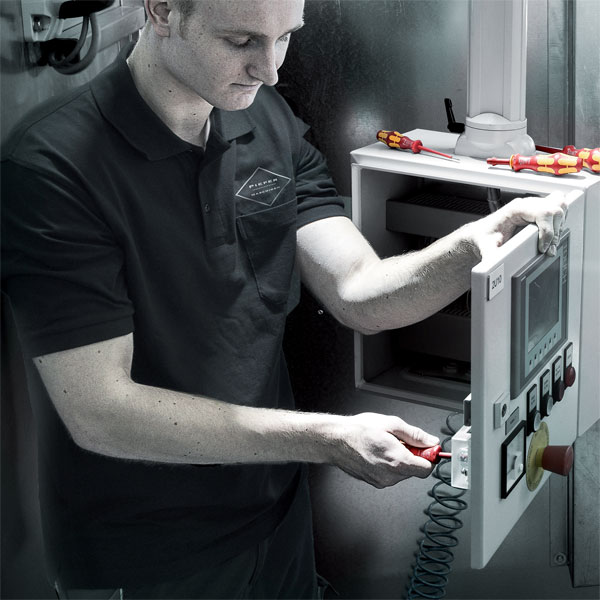 Wera Interchangeable VDE Switch Cabinet Keys | Rapid Online