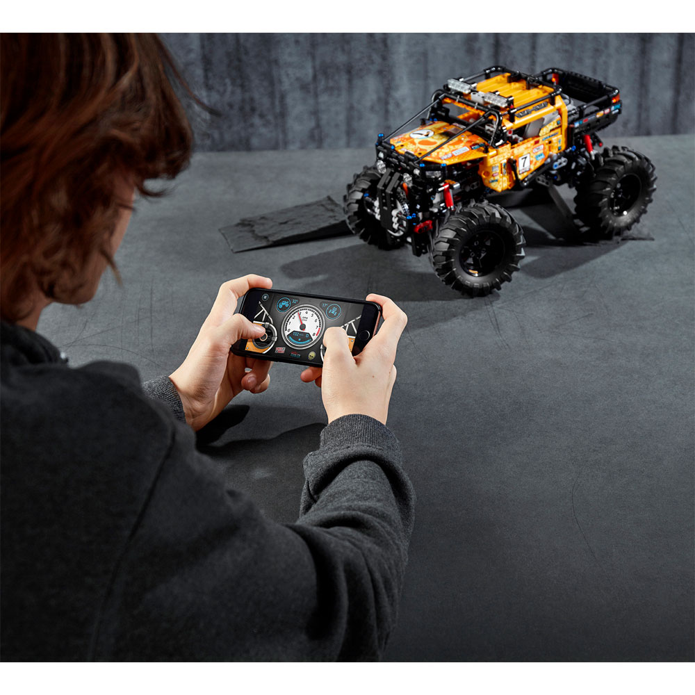 Lego 42099 Powered Up 4X4 X-treme Off-Roader | Rapid Online