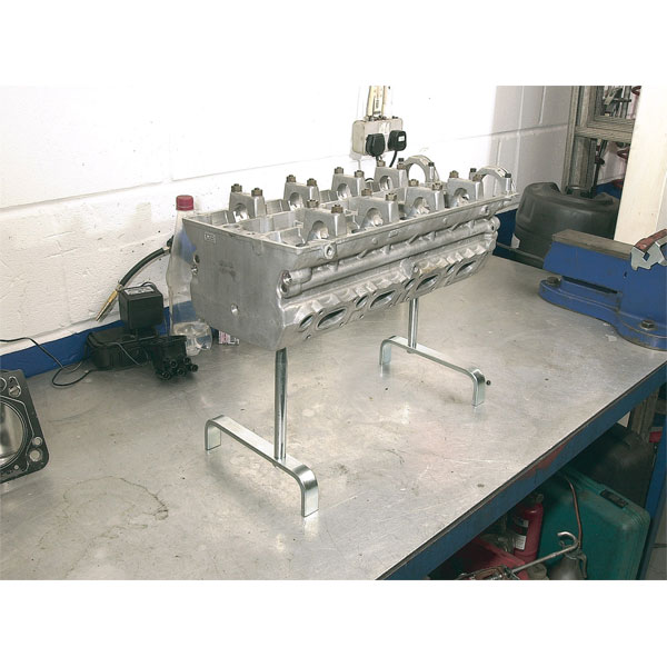 Draper Expert 89767 2 Piece Cylinder Head Stand Kit | Rapid Electronics